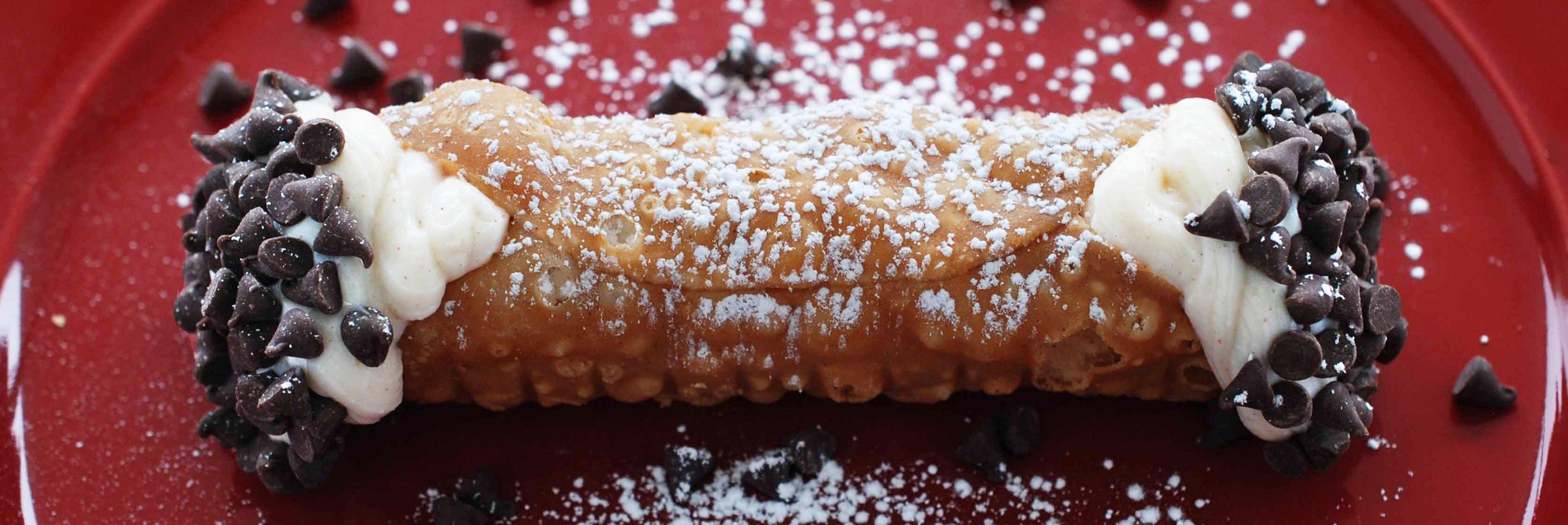 Kelly's Cannoli Shop | IFundWomen